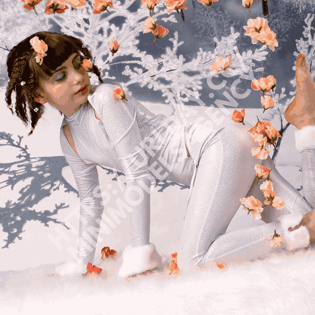 ls flash cover 7 11zon - PTI Image